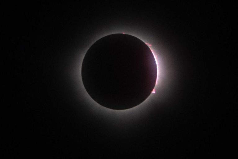 Eclipse de sol en México: así se vivió en Mazatlán y CU - IMER Noticias